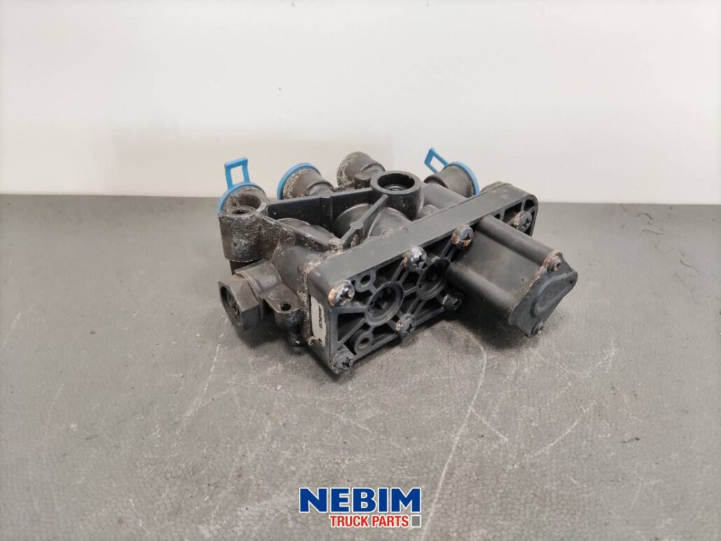 Válvula de control de altura - 20514451 - Usados - Nebim Truck Parts